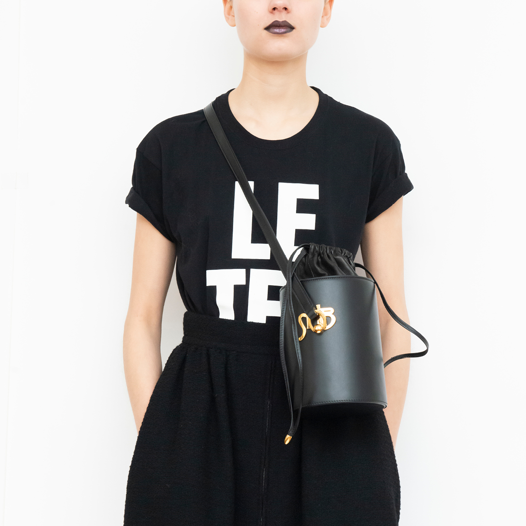 LE BUCKET BAG – LESNOB